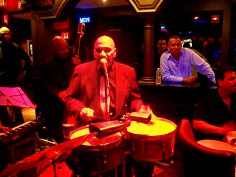 Jimmy Sabater & Jose Mangual Jr. - Campanero.AVI - YouTube
