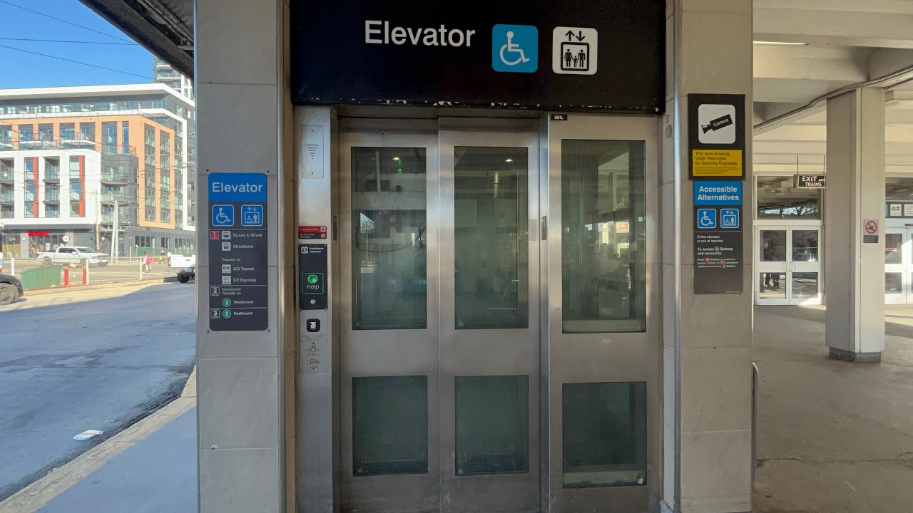 Retake of Both Elevators at Toronto TTC Dundas West Subway Station 1/29 ...