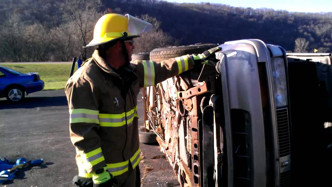 Rescue Strut Vehicle Stabilization (Part 1) - YouTube