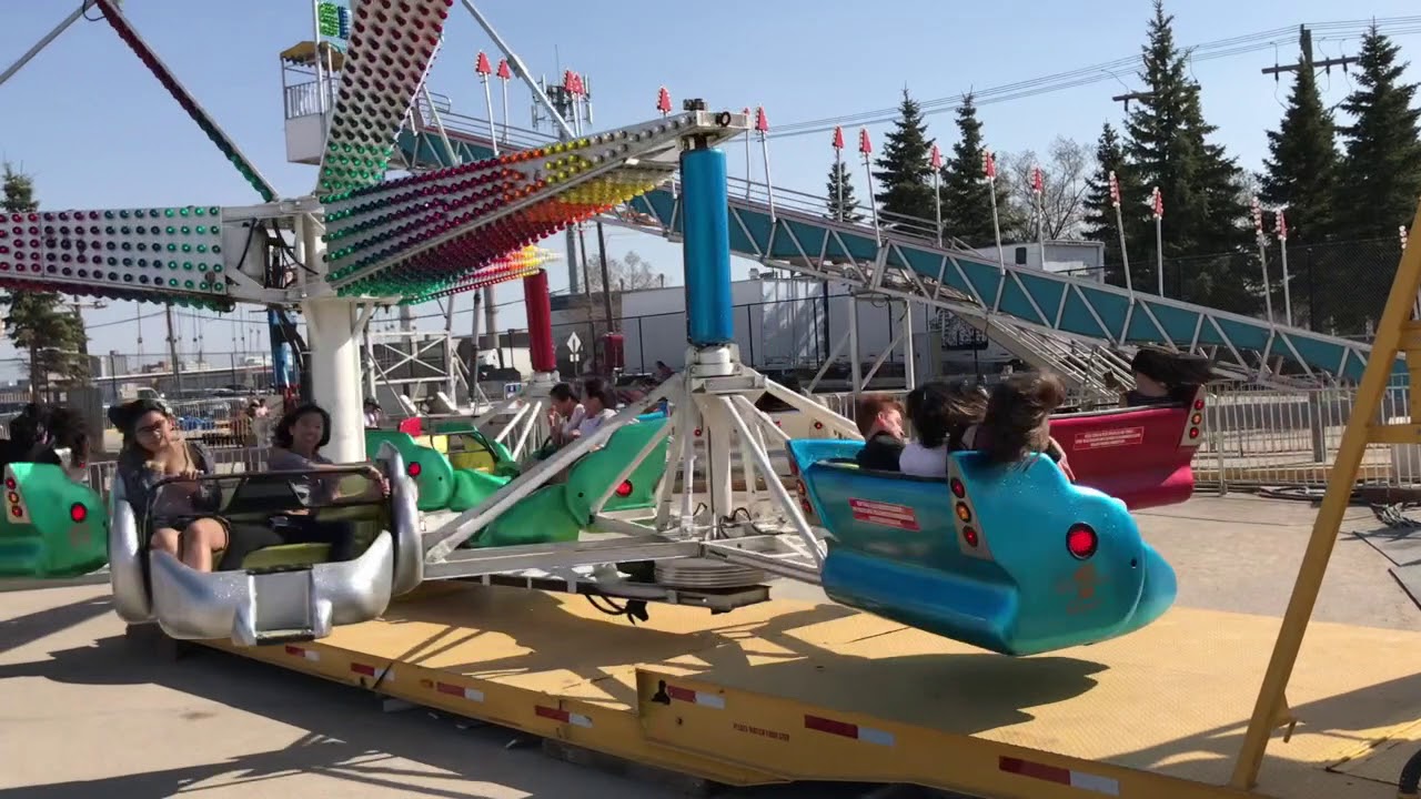 HOTTEST WINNIPEG CARNIVAL RIDES 2018 - YouTube