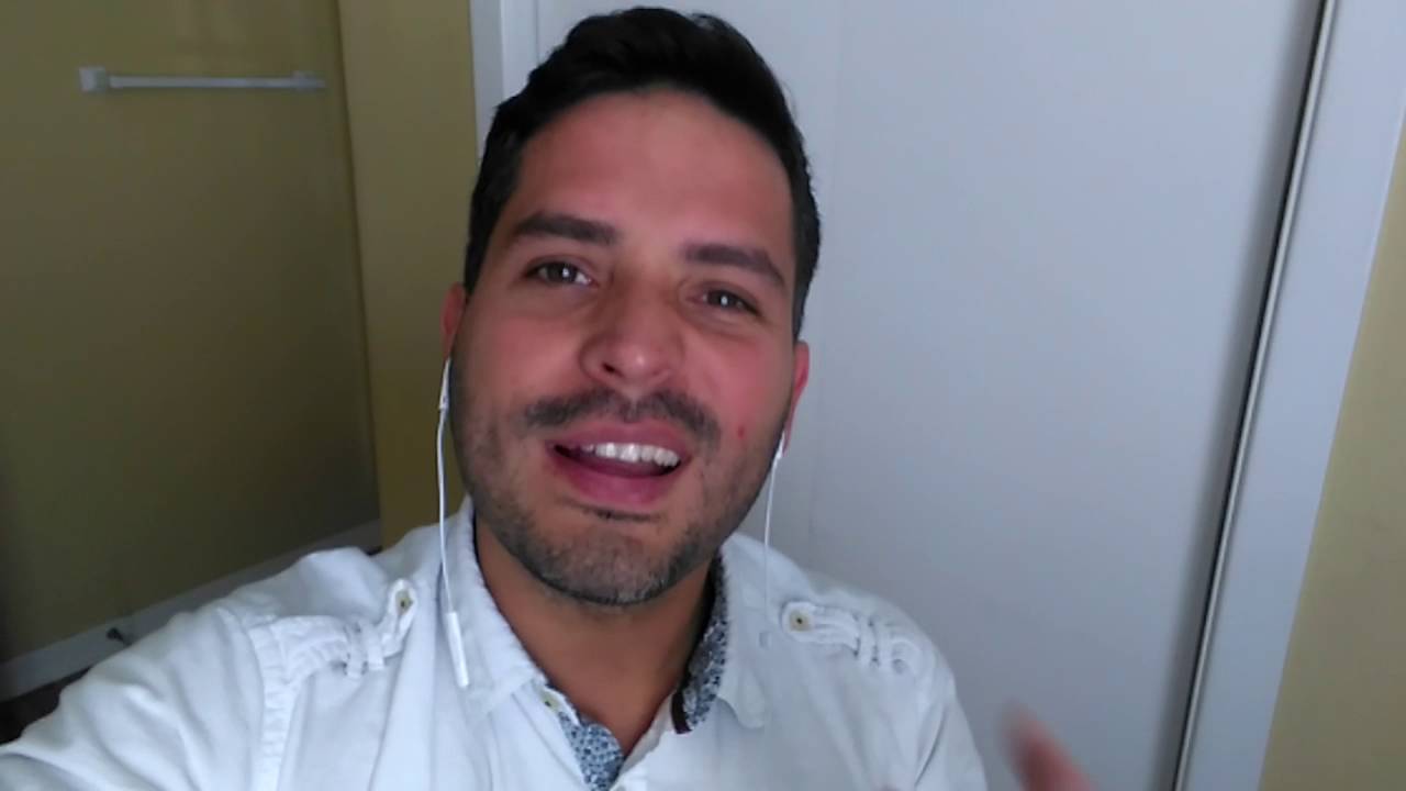 En medio de la tentación - Carlos Catarí ExGay - YouTube