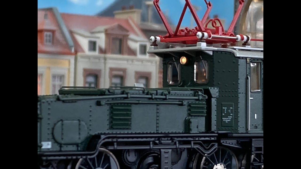 TRIX 25089 Reihe 1189 OeBB エルマートレイン ElmerTrain HOゲージ製品紹介 - YouTube