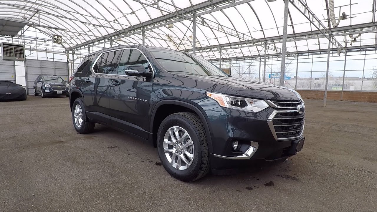 2019 Chevrolet Traverse LT - GRAPHITE - YouTube