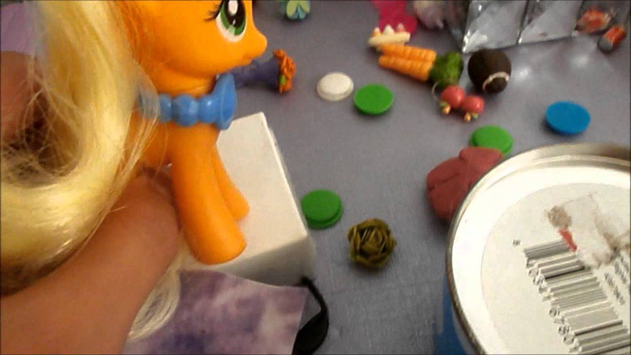 My Little Pony Cadence and AppleJack- The Sleepover - YouTube