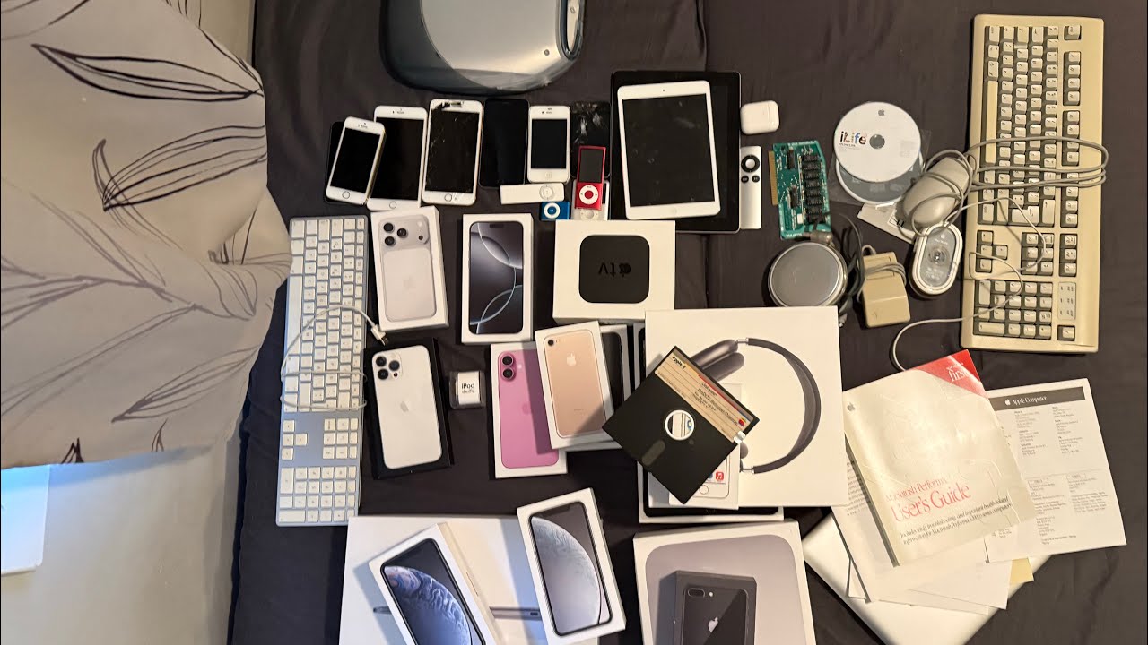 Show off my Apple collection - YouTube