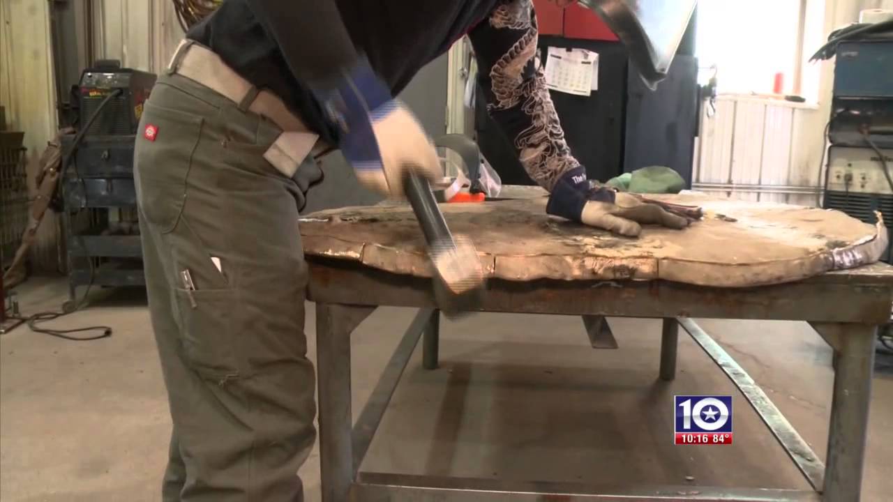 Robert Griffin Interview & Tom White Sculptor of RG3's statue - YouTube