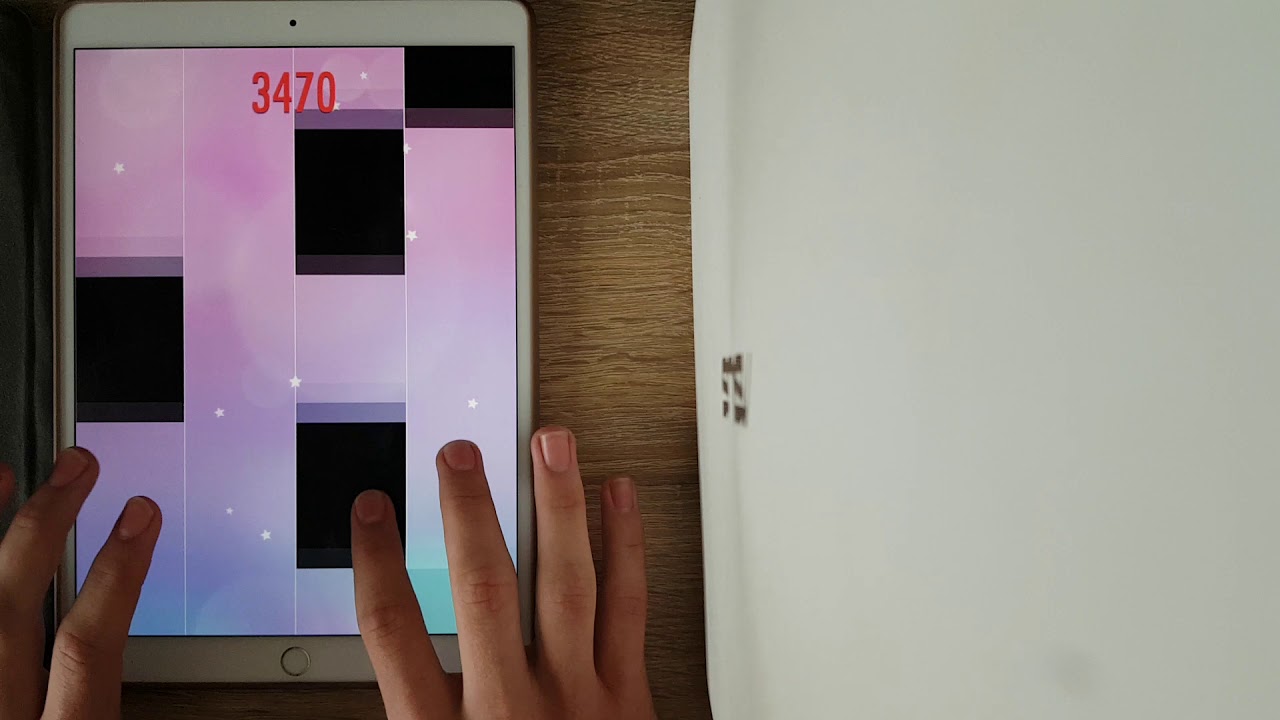 PewDiePie - bich lasagna in Piano Tiles 2!!! - YouTube
