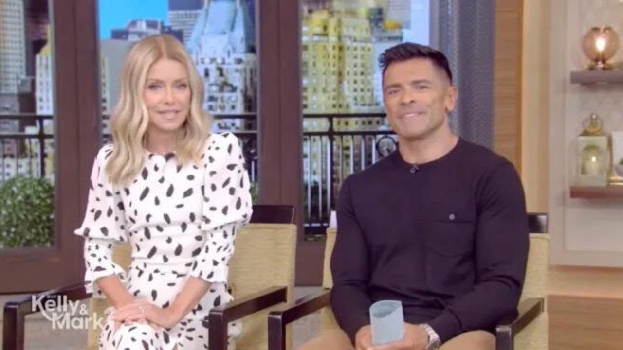 Kelly Ripa Calls Out Live Crew's Error || It will shock you - YouTube
