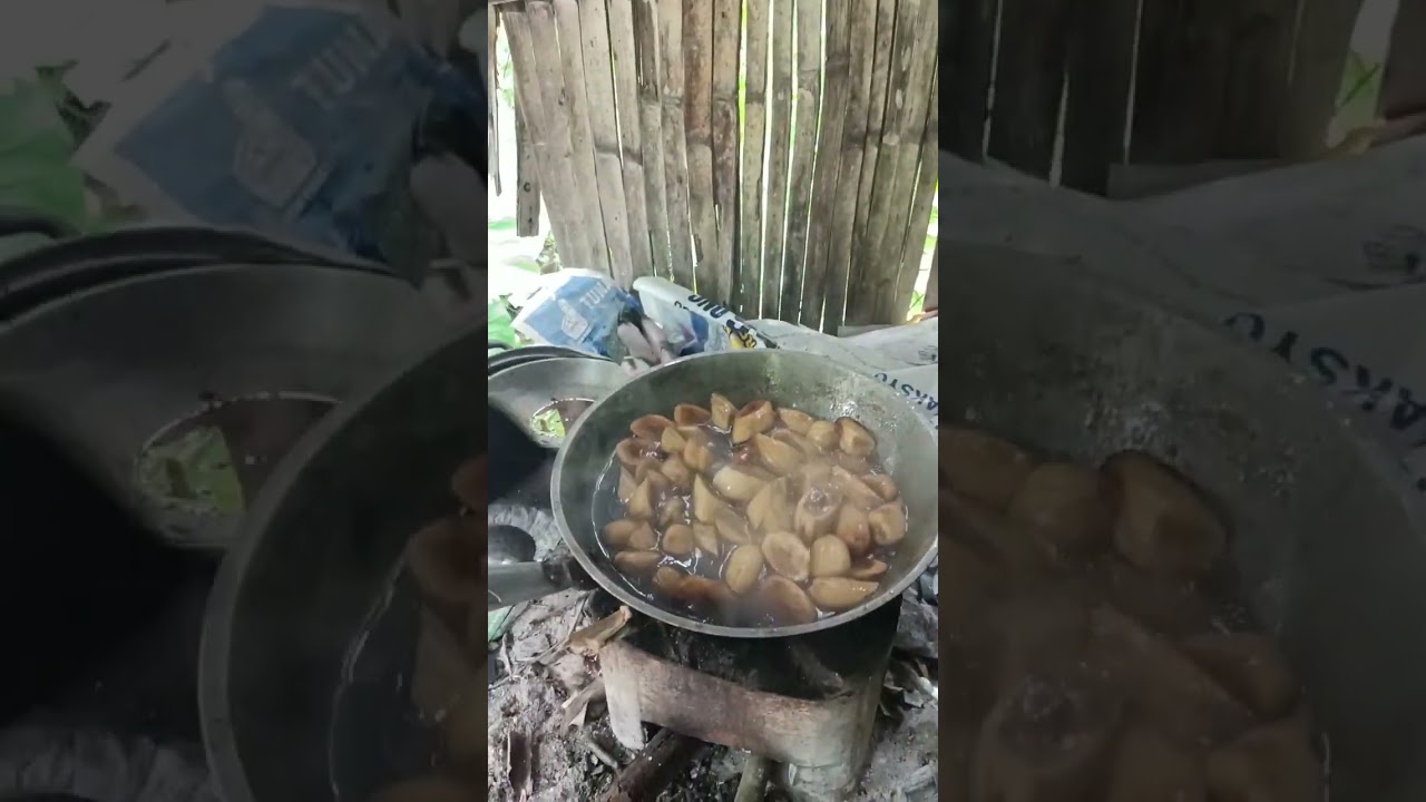 Sweetened Banana (Sinulbot) in Mindoro - YouTube