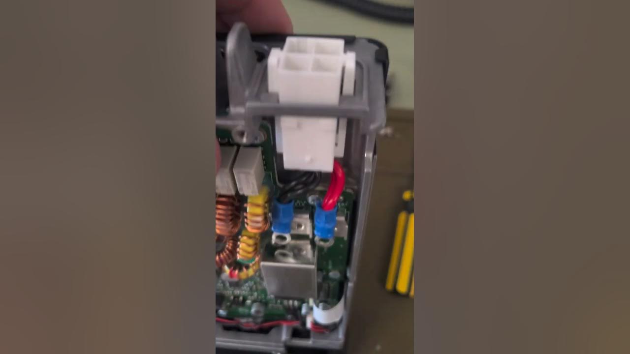 Yaesu FT-891 Powerpole conversion - YouTube