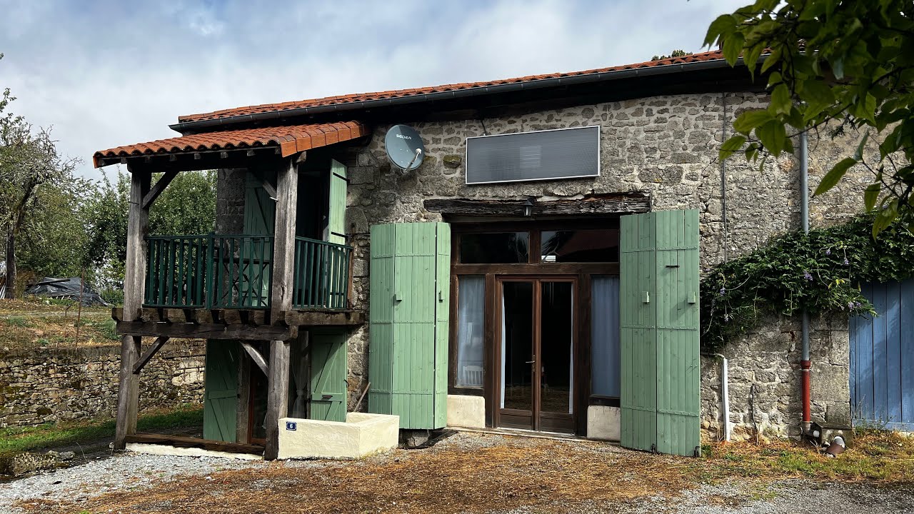 119,500€ Spaicious open plan stone house with large rooms, 50m2 living ...