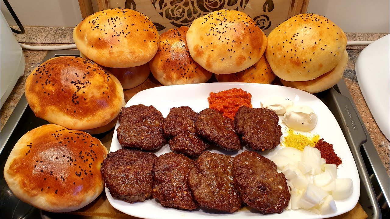 Pitalka sikur ne Restoran dhe qofte te pergaditura vet,👌😋 Albanische ...