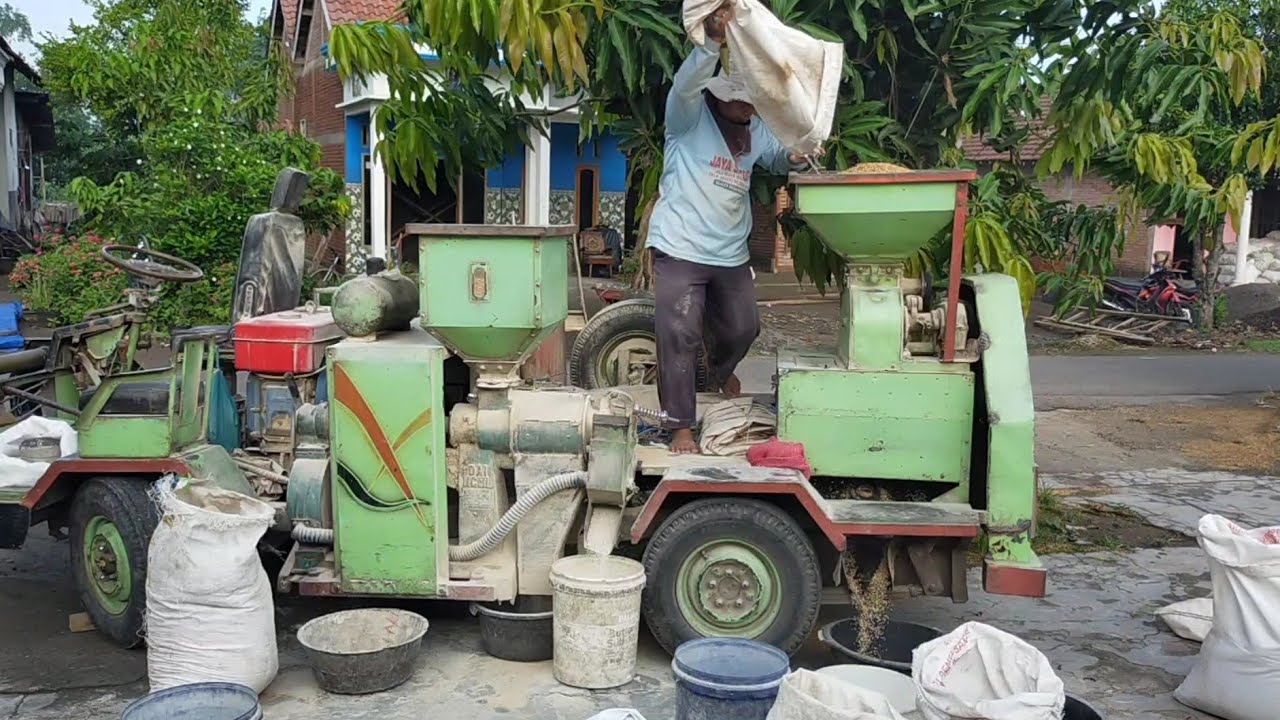 Mobil Selep Padi || Mesin Penggiling Padi - YouTube