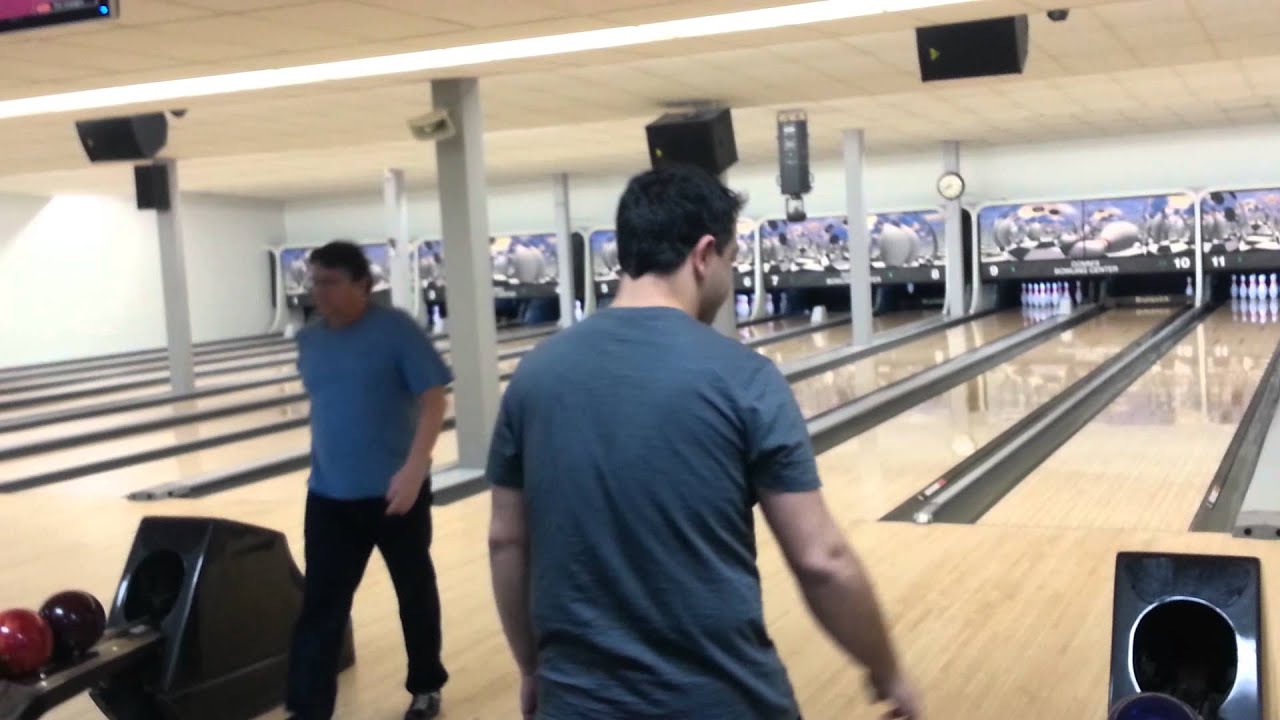 Tony "FLUFFY" Anello Bowls a 300 Game - YouTube