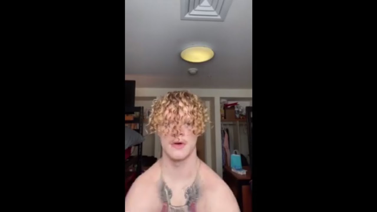 Guy Born Without Collar Bones Folding Both Shoulders - YouTube