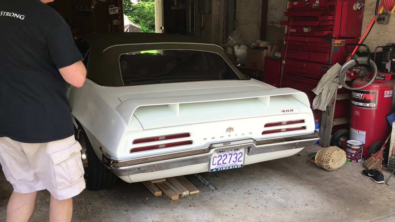 1973 Pontiac 400 Engine with 4X heads - YouTube