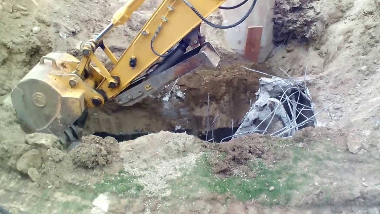 Jackhammering & digging a septic tank - YouTube