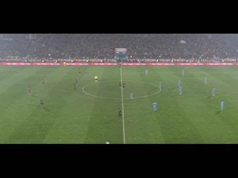 Trabzonsporlu futbolculardan ilginç protesto 27-02-2016