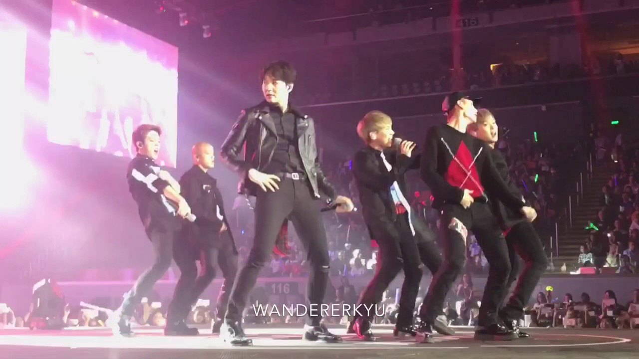 170302 WOW - BTOB (One K Concert in Manila) - YouTube