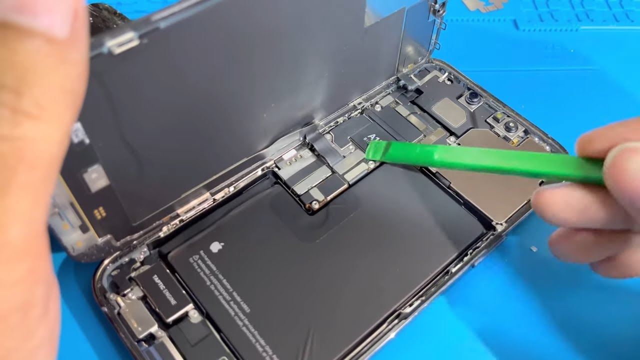 How to Replace Housing iPhone 13 Pro Max - YouTube