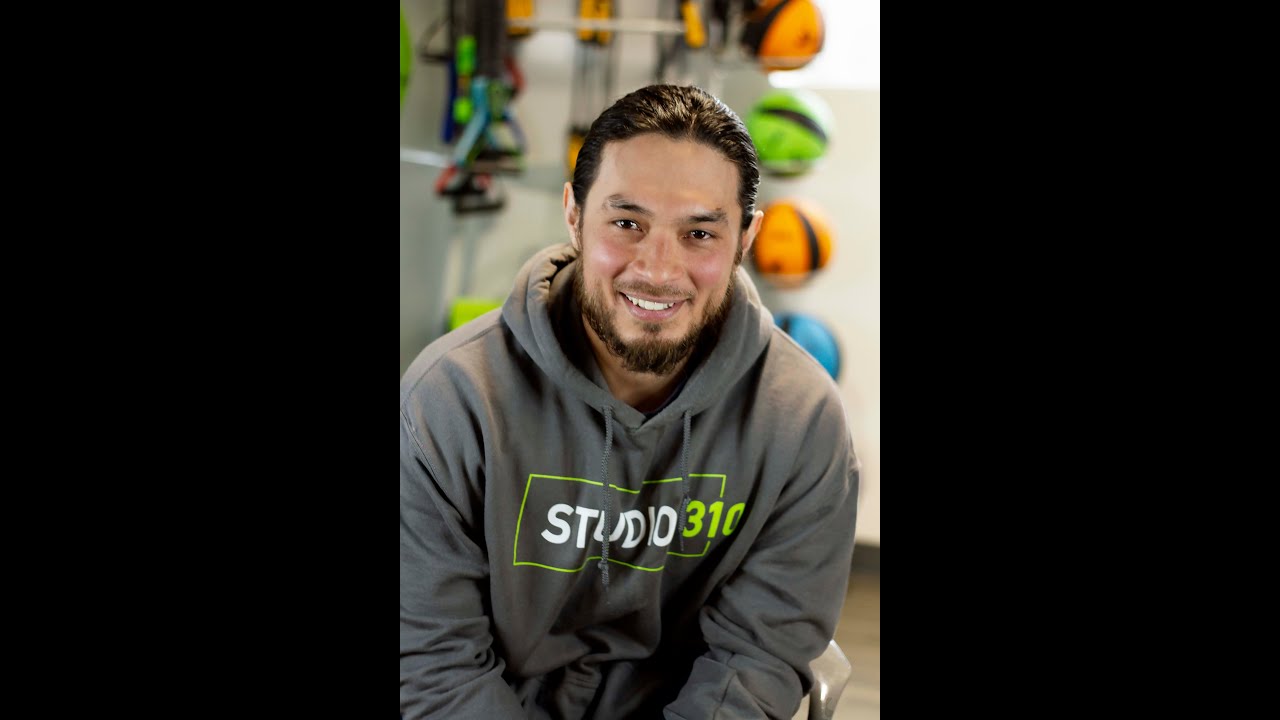 Meet the Trainer: Travis - YouTube