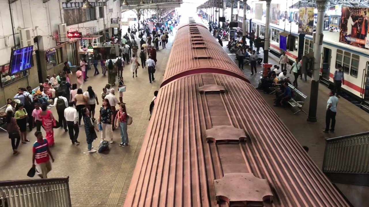 Colombo Fort Railway Station - YouTube