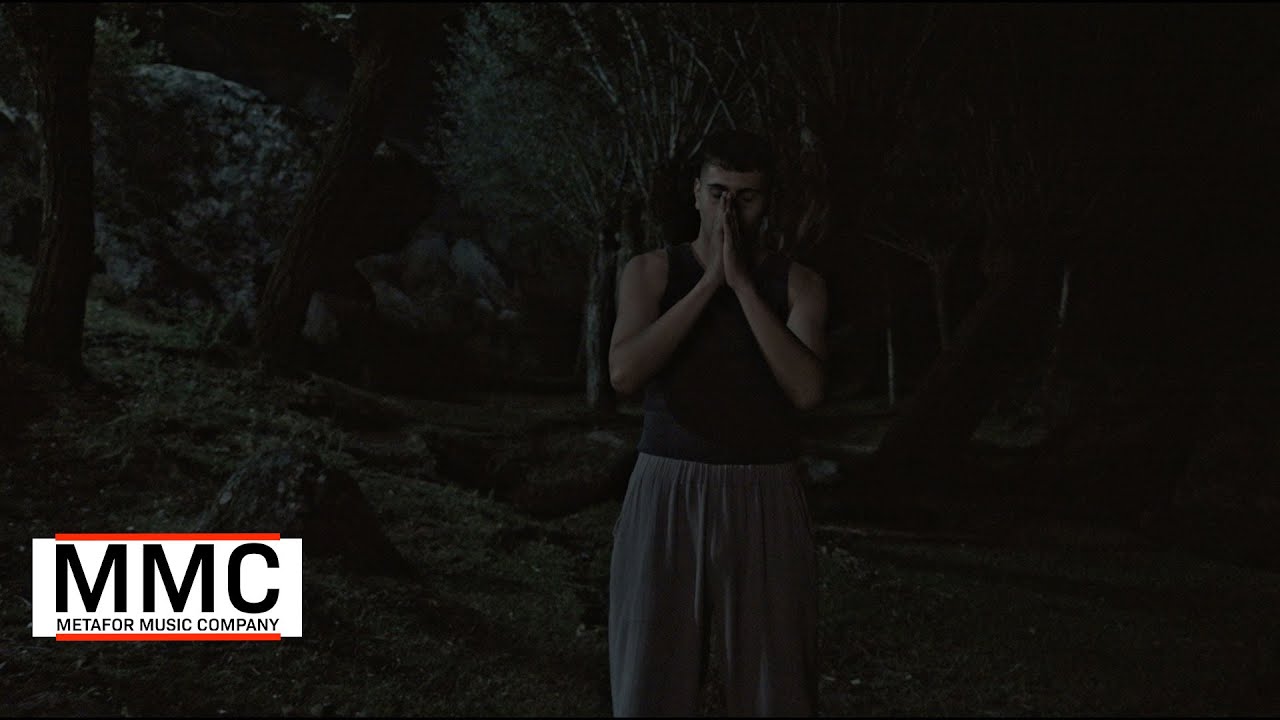 SEDO - DÜNYA ADİL DEĞİL (Official Music Video) #dunyaadildegil - YouTube