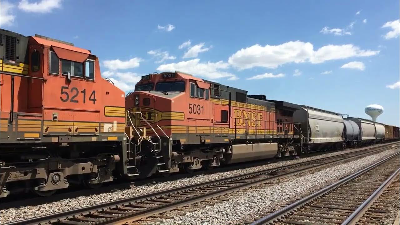 BNSF Manifest: H-NSINTW at Congress Park. - YouTube