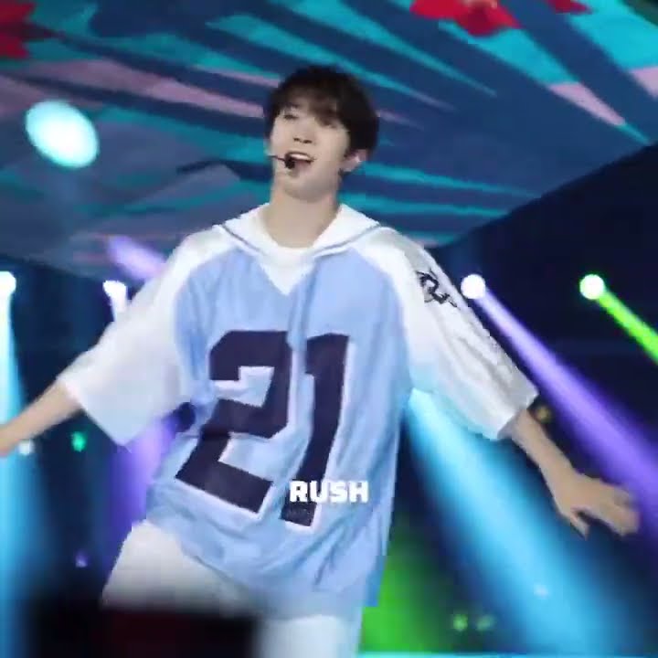 eusha eusha #ryo #nctwish - YouTube