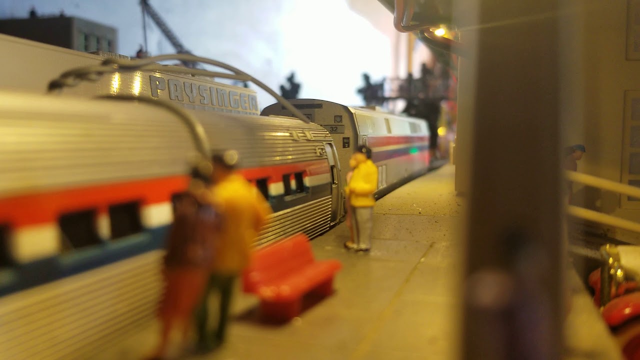Ho Scale Amtrak Shuttle Hartford line - Springfield - YouTube