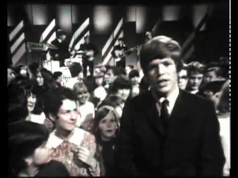 HERMANS HERMITS Just A Little Bit Better - YouTube
