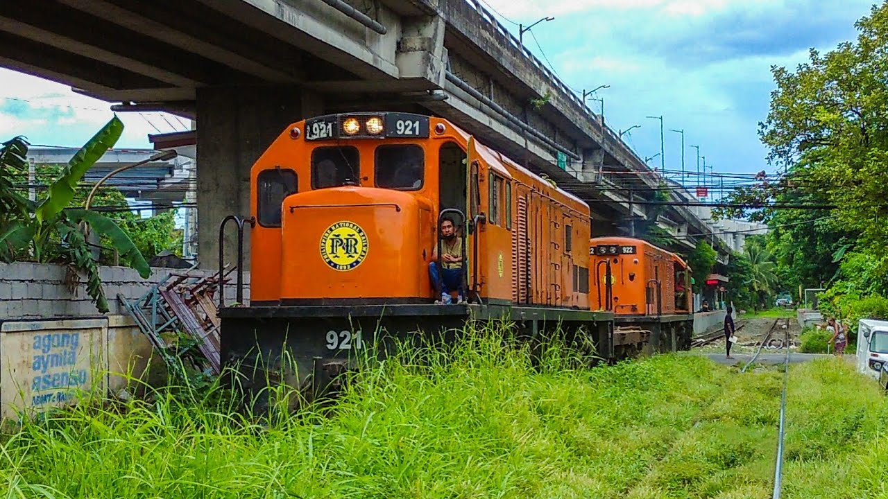 PNR DEL 921 AND DEL 922 AS WORKING TRAINS - YouTube