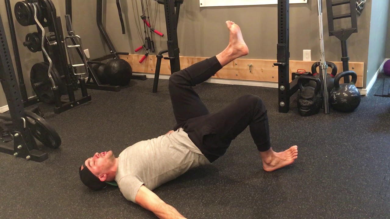 SL Glute Bridge w Iso - YouTube