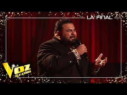 Rafael 'El Bomba' canta \