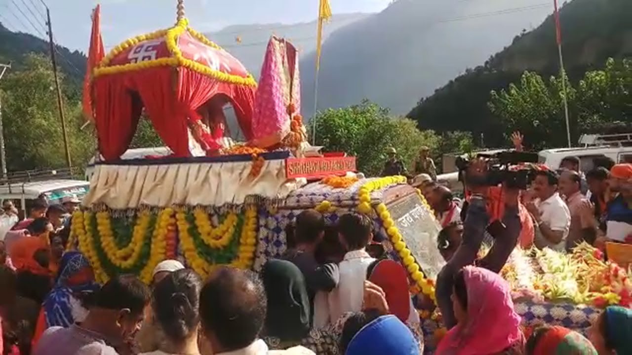 Charri Yatra of Machail Mata reaches Kishtwar - YouTube