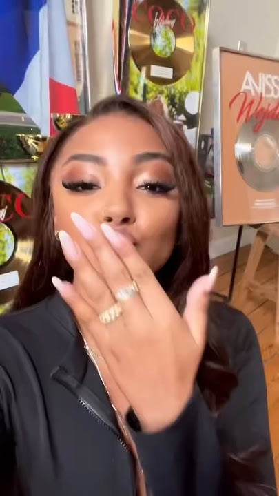 Wejdene pour « La meilleure » - YouTube