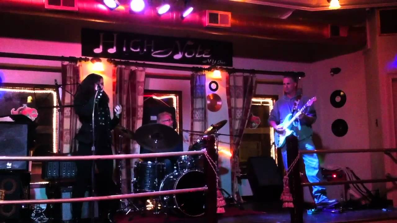 Angie and John Judd Meet The Beatles - YouTube