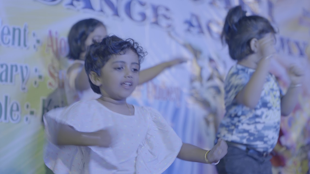 dance with the song coca cola tu - YouTube