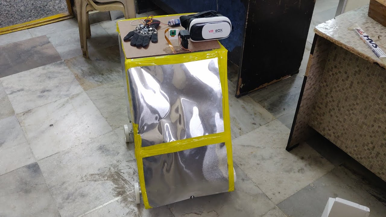 Virtual Telepresence Robot 🤖 with hand Gestures control - YouTube