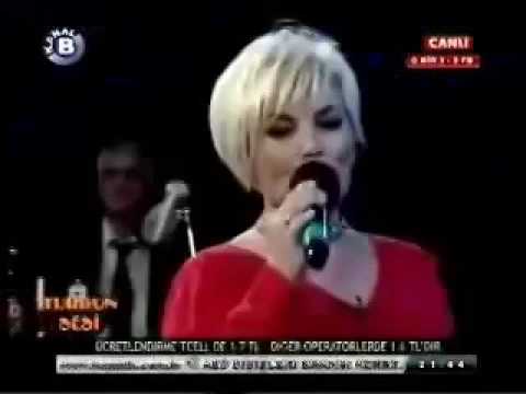 Şu Metrisin Önü