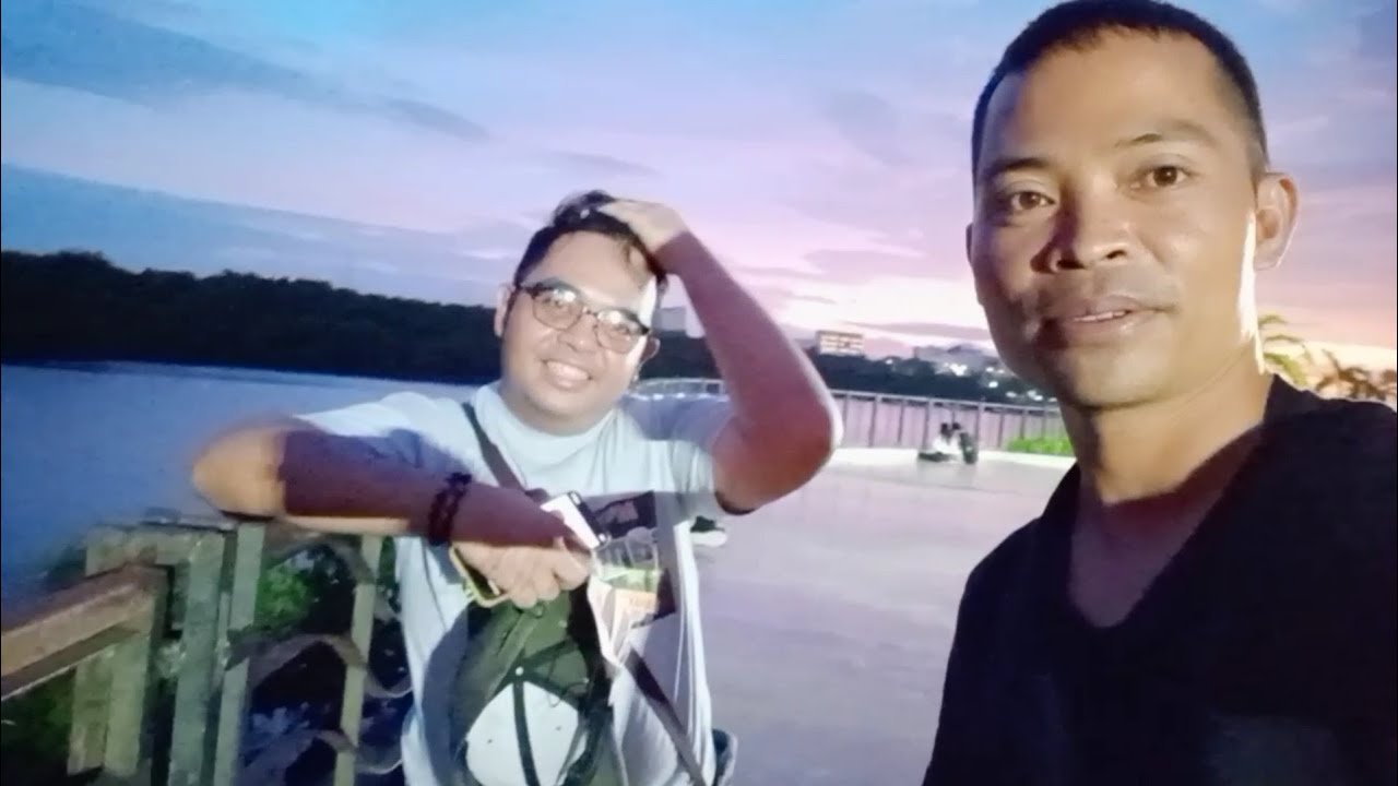 magandang tanawin sa Iloilo at namasyal sa molo church - YouTube