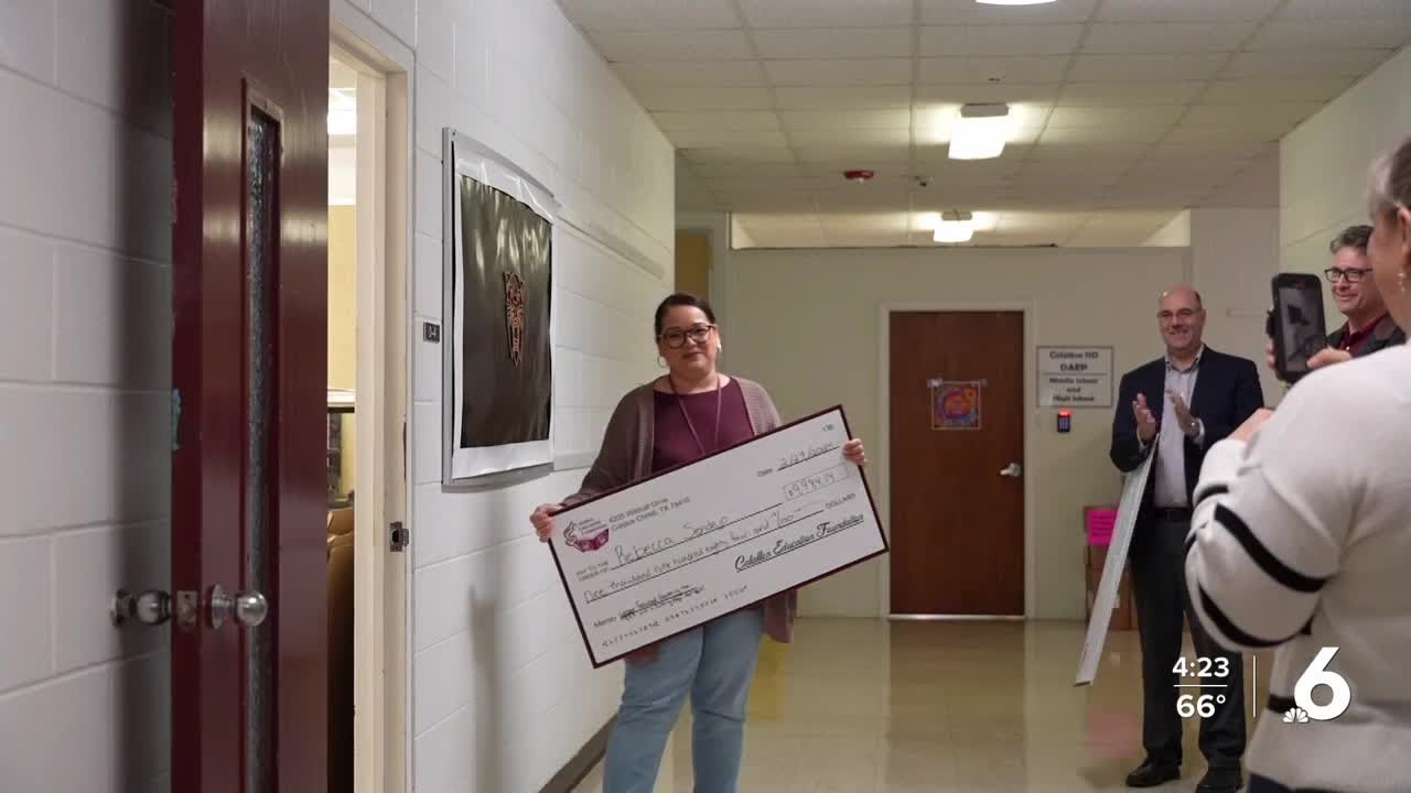 Calallen Education Foundation gives record amount of grants - YouTube