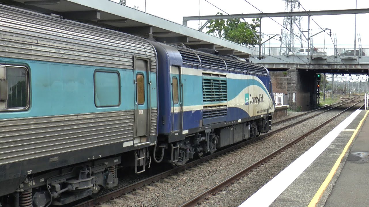 23 Australian Trains - Passenger Trains, Container Trains, Coal Trains ...