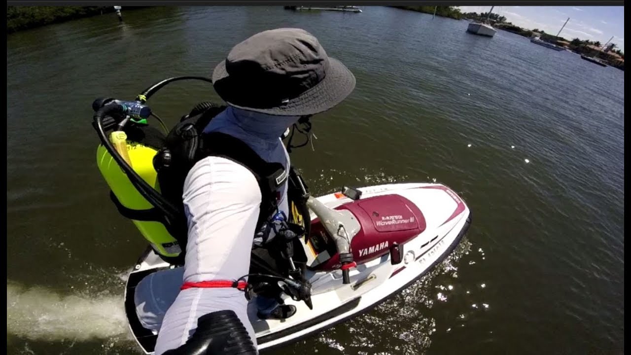 diving from jet ski 1993 Yamaha Waverunner III 650R - YouTube