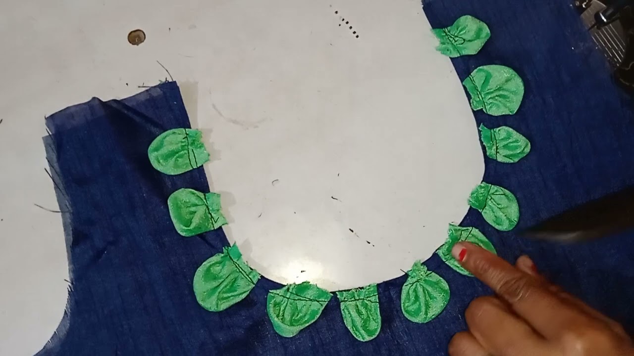 blauj ke gala ka design very easy method - YouTube