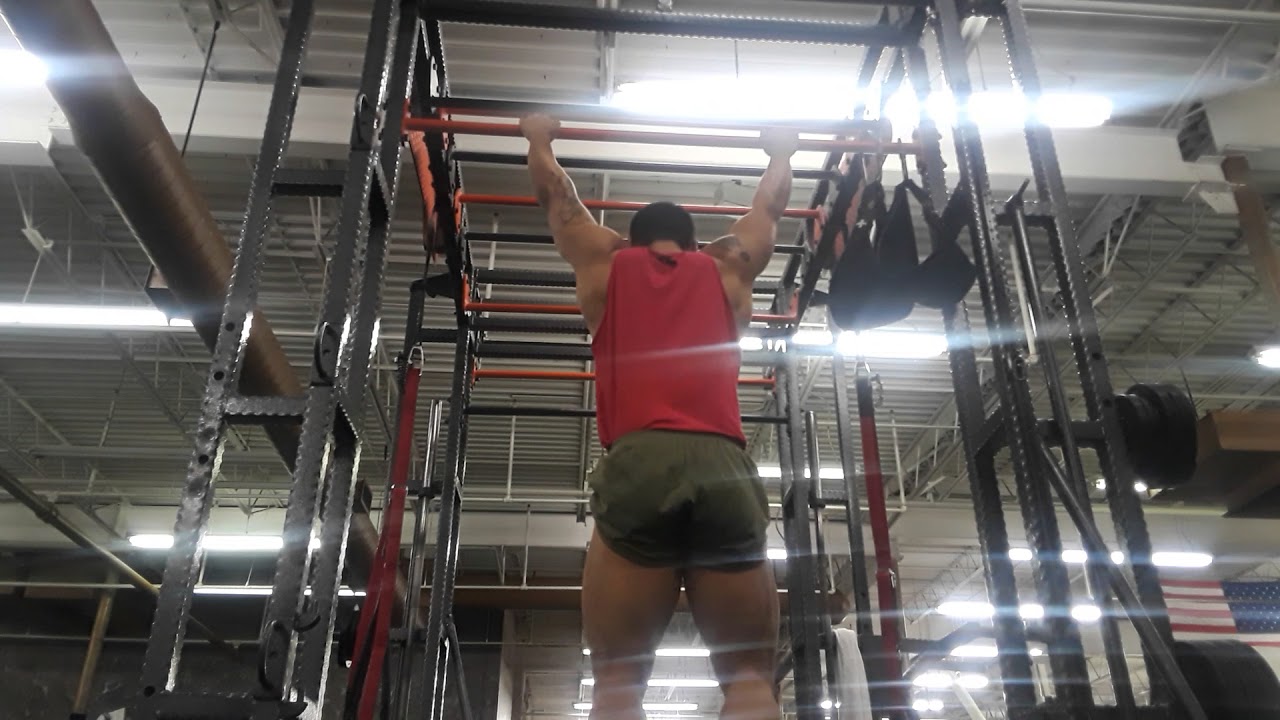 Inverted sit up, pull up super set - YouTube