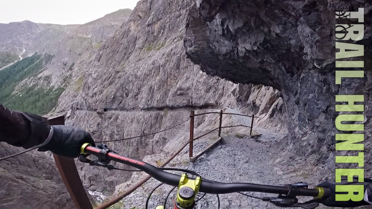 Biketrip na Reschenpass a 3 Länder Enduro Trails [upoutávka] - YouTube