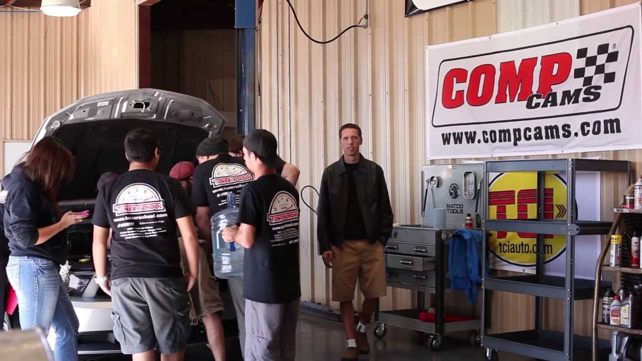 Tuner School Students Install Camshafts, 0-60 mph Testing - YouTube