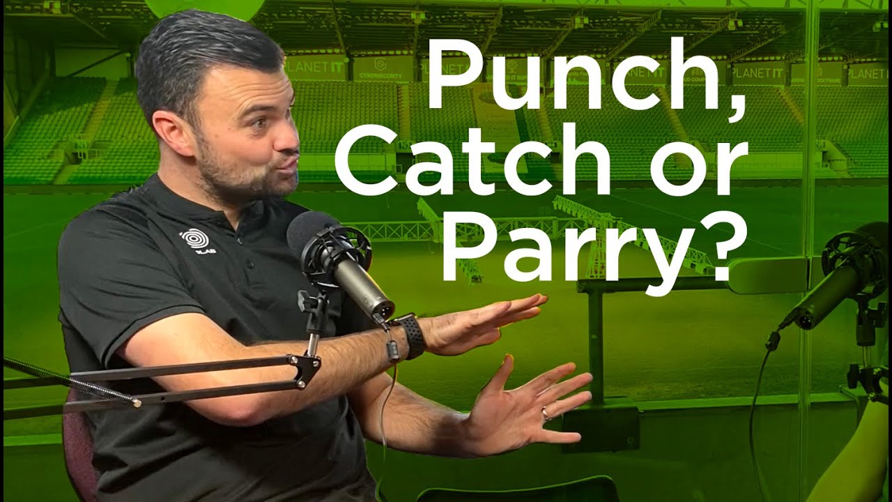 Punch, catch or parry - which is the best for a goalkeeper - YouTube