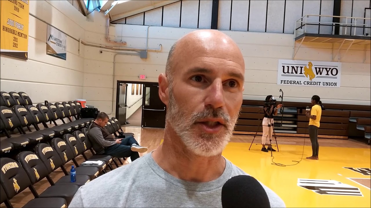 Wyoming Volleyball Coach Chad Callihan Talks Cowgirls Improvement - YouTube